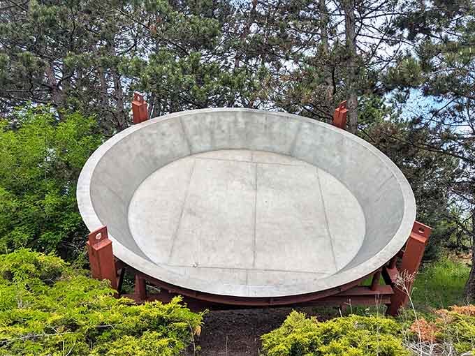 Up close, you can truly appreciate the engineering marvel that is a 1,440-pound monument to cherry pie ambition.