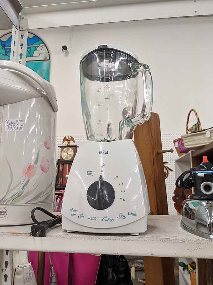 Kitchen appliances with retro appeal. That Braun blender probably made more daiquiris during the Clinton administration than you'd believe.