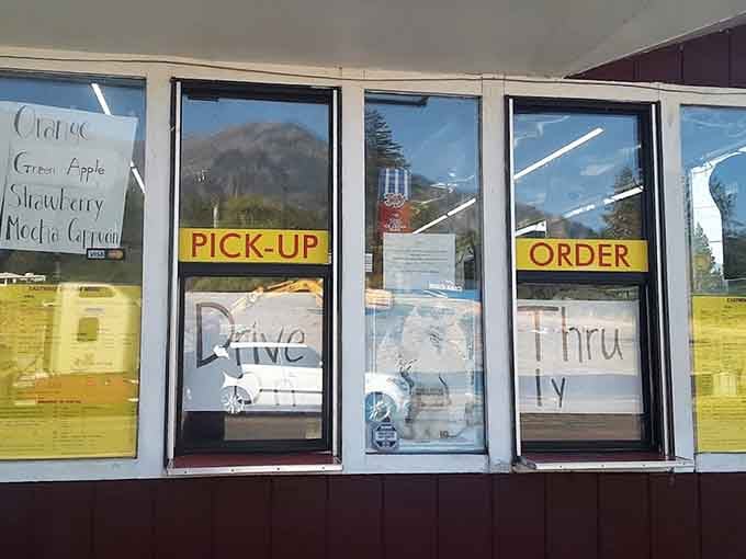 Those drive-thru windows promise convenience without sacrificing the quality your taste buds are desperately craving right now.