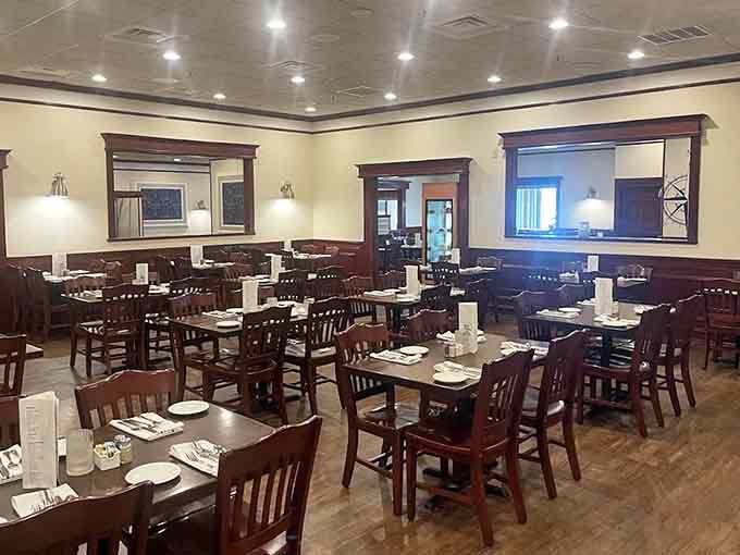 Spacious dining rooms accommodate the crowds who pilgrimage here for authentic Maryland seafood done right.