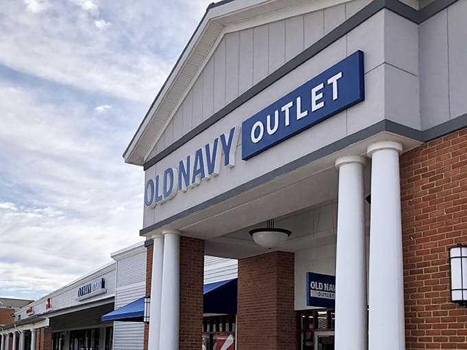 Old Navy Outlet delivers family-friendly fashion where everyone from toddlers to grandparents can find affordable style.
