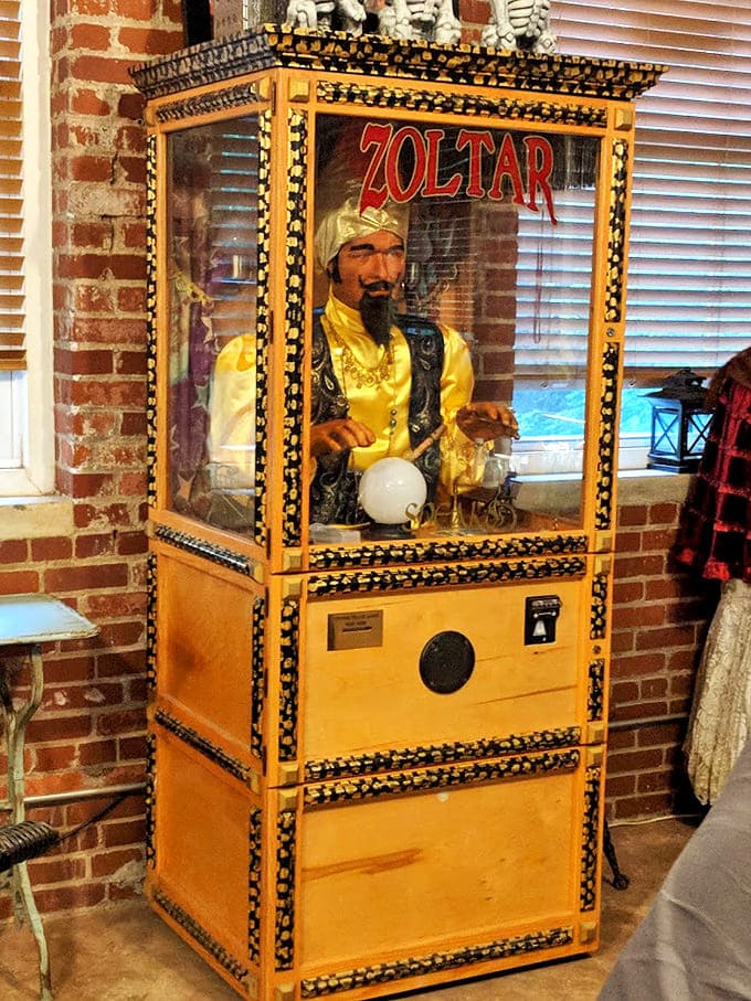 Even fortune tellers need somewhere to retire, apparently choosing one of America's most notoriously haunted buildings as home.