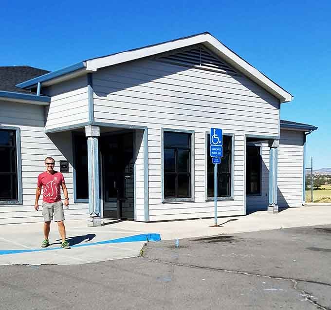 Even the post office looks charming here, which is saying something for a government building.