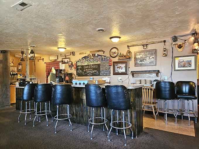 The counter seating offers front-row tickets to the gentle rhythm of diner life, where regulars and newcomers share the same warm welcome.