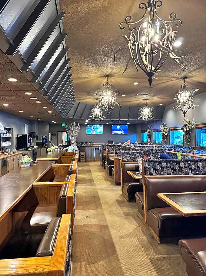 The dining room where strangers become friends over shared appreciation of prime rib. Those antler chandeliers aren't just decor&mdash;they're conversation starters.