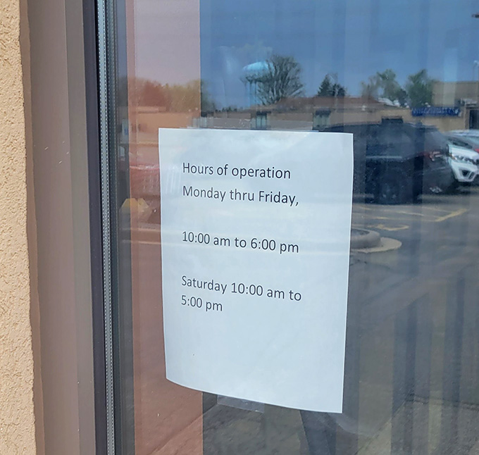 Open six days a week, giving you plenty of opportunities to "just browse" and leave with a cartful.