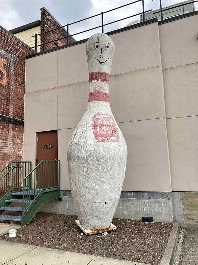 This cheerful bowling pin proves that even sporting goods stores once had personality bigger than a two-story building.