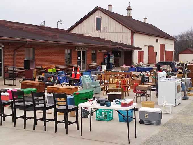 White's Farm Flea Market proves one person's clutter is another person's treasure hunt waiting to happen every weekend.