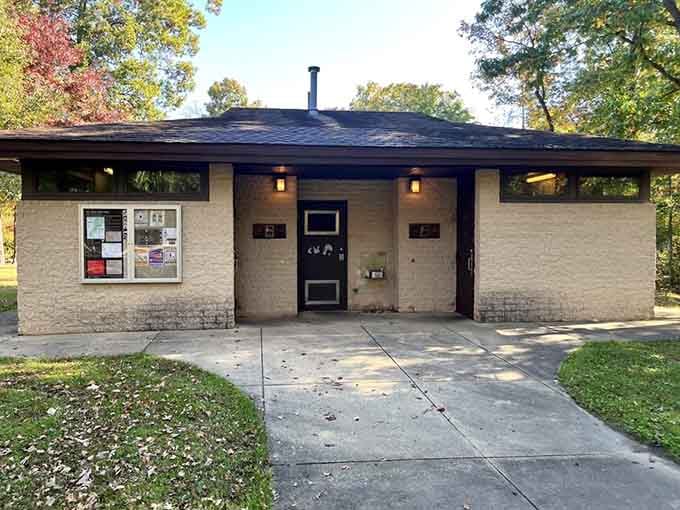 Clean bathhouses prove that roughing it doesn't require sacrificing basic human dignity or hot showers.