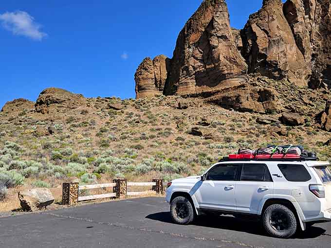 The parking area puts you within easy walking distance of geological history that predates human civilization.