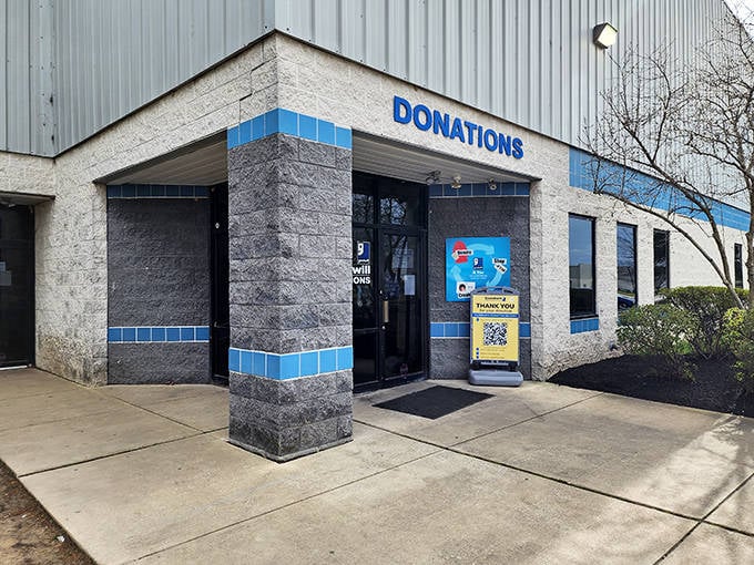 The Goodwill donation center reminds us that downsizing for retirement can benefit both your space and your community.