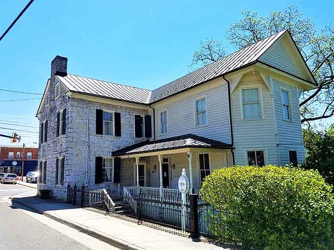 The Haller-Gibboney Rock House stands as elegant proof that historic homes had curb appeal long before HGTV made it a thing.