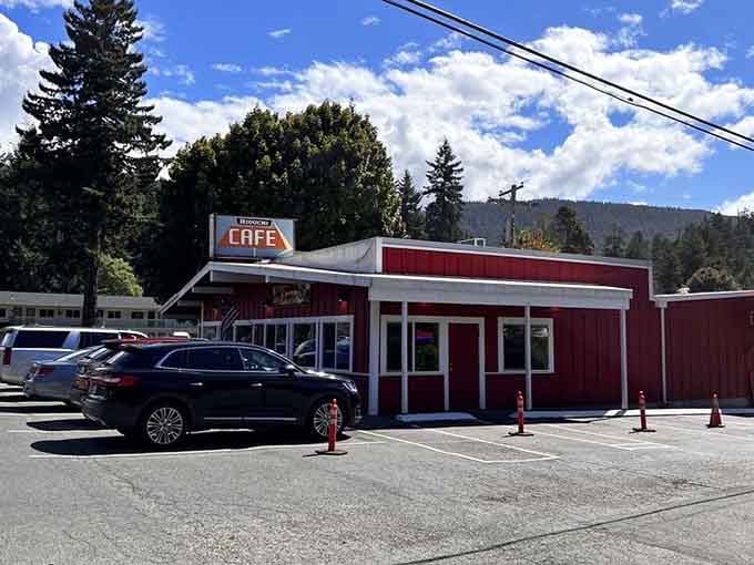 A full parking lot in the middle of nowhere is nature's way of saying you've found something special.