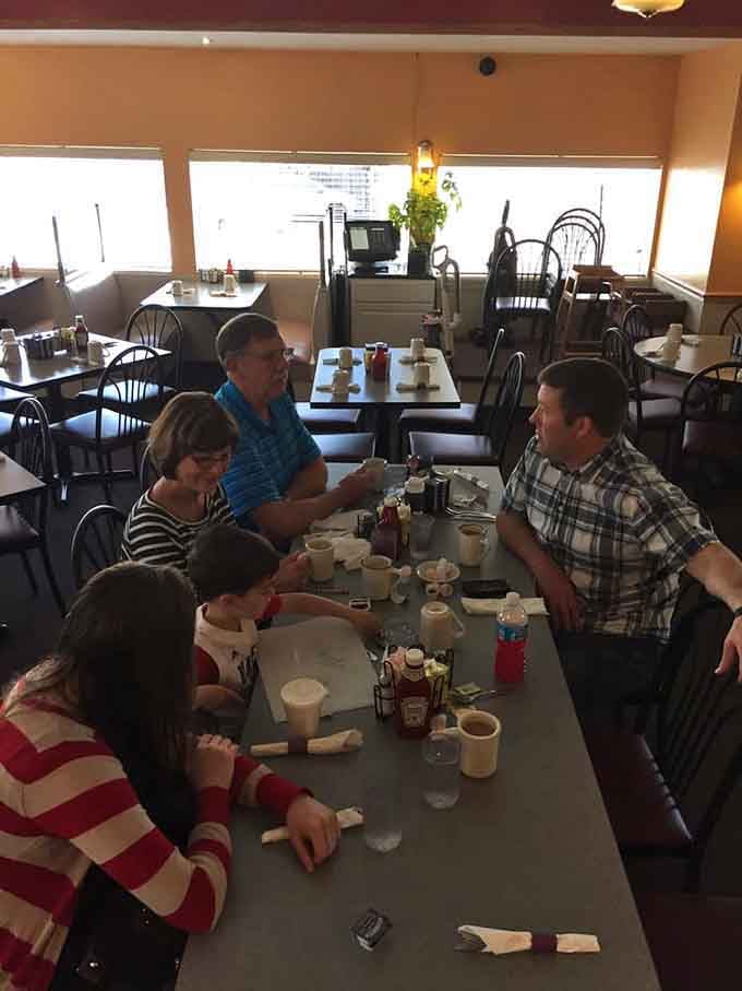 Families gathering over breakfast, creating memories one plate at a time, exactly as diners were meant to be.
