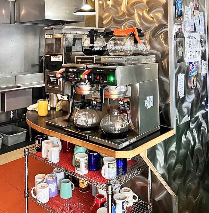 Multiple coffee pots standing ready means you'll never face the tragedy of an empty cup mid-conversation here.