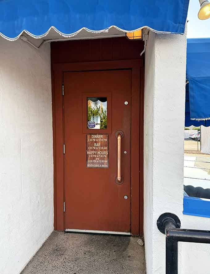 The unassuming entrance that leads to seafood paradise, like a portal to an alternate dimension of deliciousness.