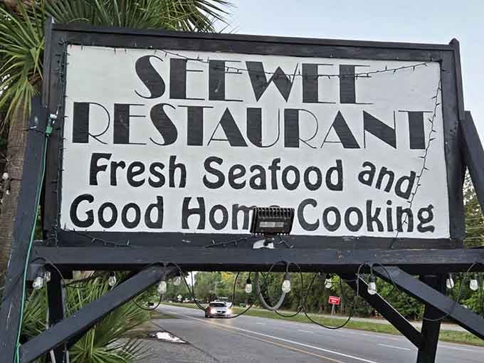 Fresh Seafood and Good Home Cooking isn't marketing speak, it's a promise they've been keeping for decades now.