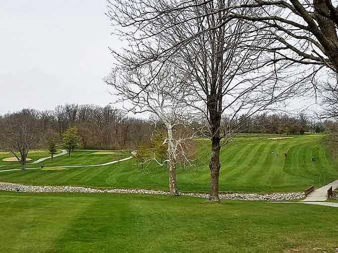 Rolling greens at South Side Country Club offer affordable golf where your slice won't cost you a second mortgage. Nature and recreation in perfect harmony.