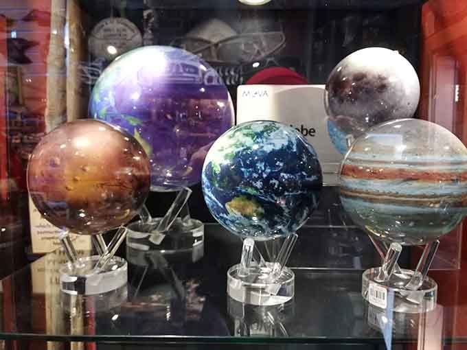 Planetary models that bring the solar system down to desktop size, minus the inconvenient distances between them.