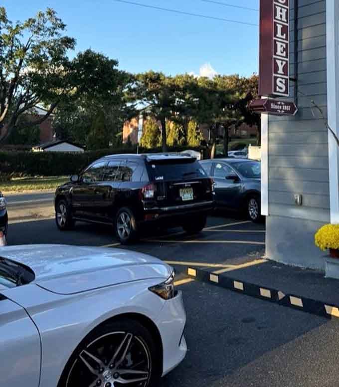 The parking lot fills up early on weekend evenings&mdash;a testament to the magnetic pull of tradition and taste in an age of fleeting food trends.