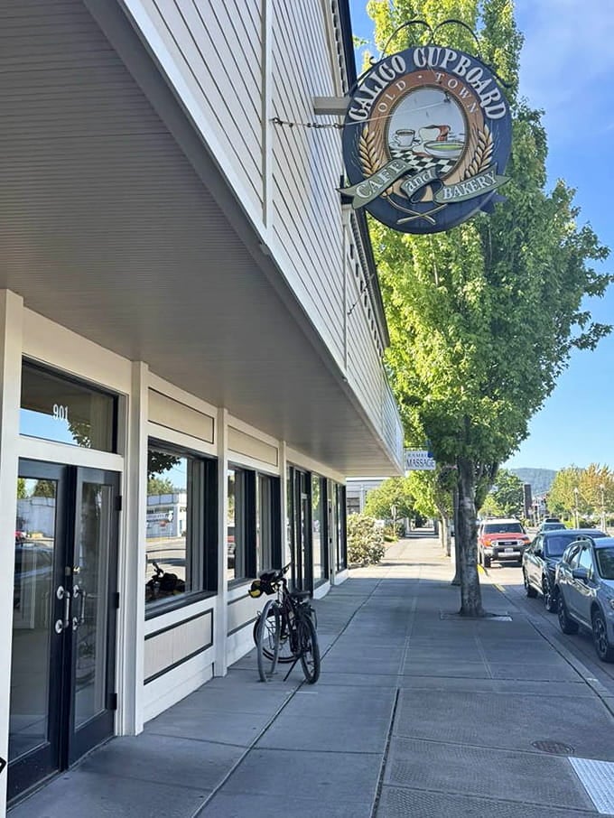 The outdoor seating along Commercial Avenue offers prime people-watching real estate for those perfect Pacific Northwest mornings.
