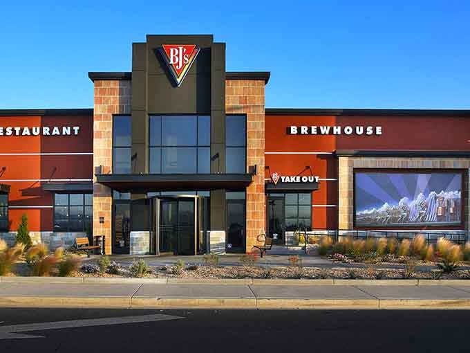 BJ's Restaurant & Brewhouse brings familiar comfort food and craft brews to Victorville, proving you don't need coastal zip codes for quality dining options.