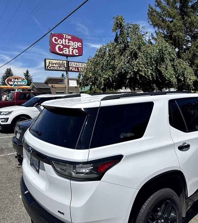 The parking lot&mdash;where anticipation begins and where you'll waddle back to your car, happily defeated by portion sizes that don't mess around.
