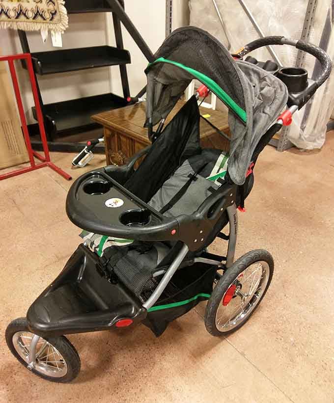 Baby strollers that still have miles of adventures left, perfect for parents who prefer practical over pretentious spending.