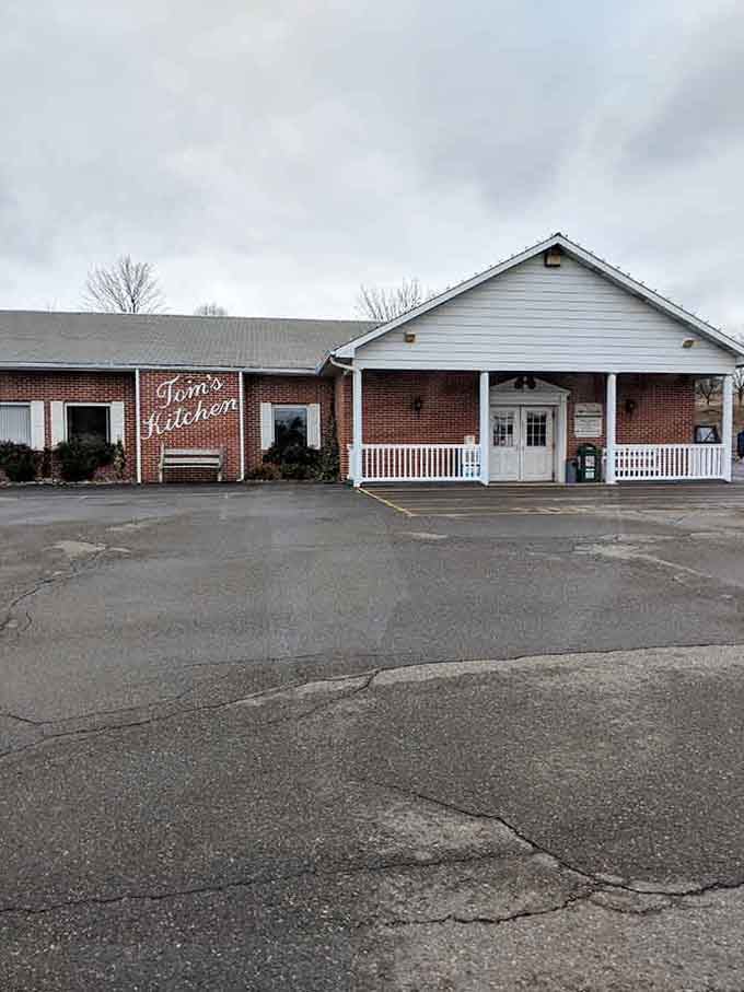 The kind of unassuming exterior that hides extraordinary breakfast, proving you can't judge a restaurant by its parking lot.