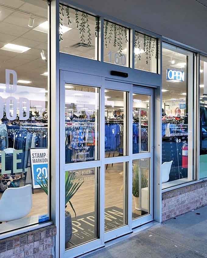 The entrance to affordable fashion paradise, where your budget and style finally agree on something for once.