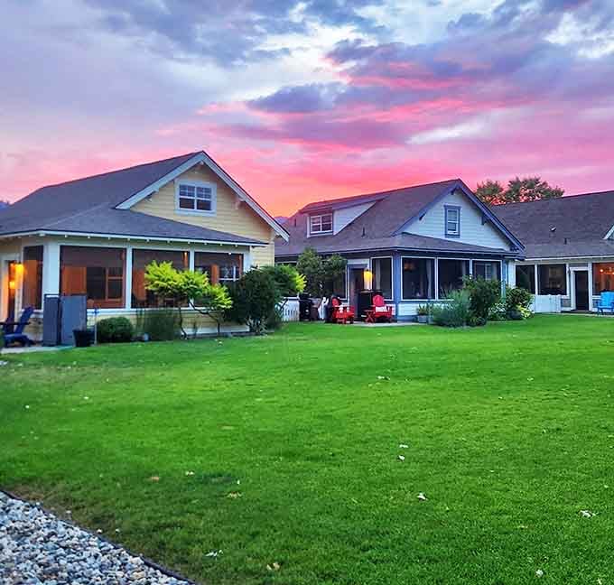 Sunset paints Veranda Beach Resort homes in cotton candy hues, proving that even the sky coordinates its color palette to complement Oroville's laid-back charm.