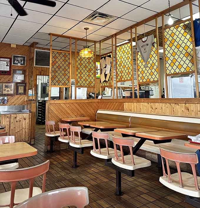 Retro booth seating and no-nonsense decor remind you that great restaurants focus on what matters: incredible food.