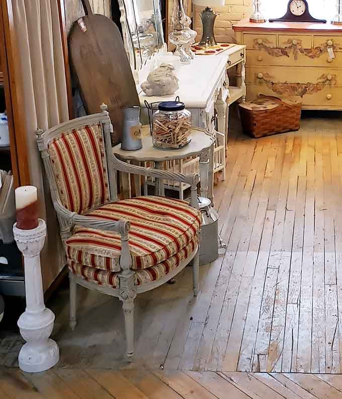 A striped chair with more personality than most people, ready to anchor your entire living room aesthetic.