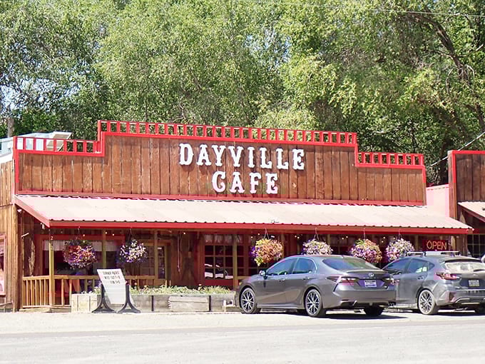 When the parking lot looks this full in a tiny town, you've found where everyone knows the secret.