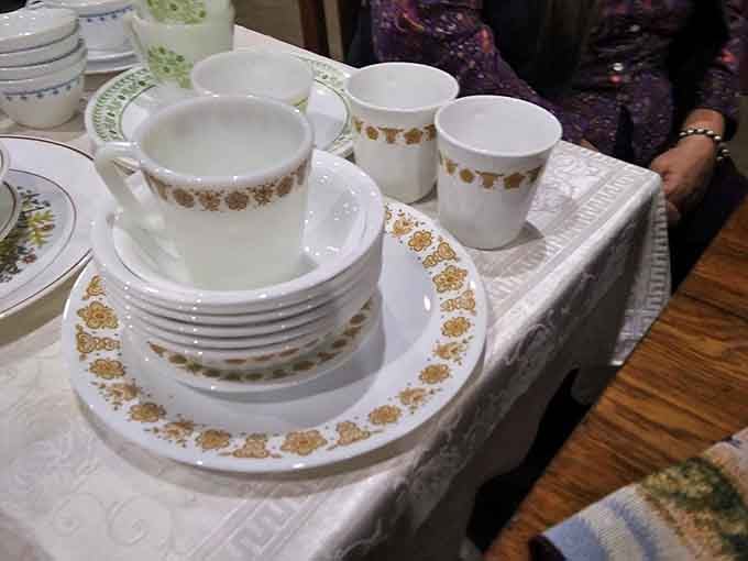 Vintage Butterfly Gold dinnerware that has survived countless family dinners and still looks ready to serve your next holiday feast&mdash;they just don't make 'em like this anymore.