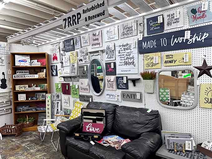 Wall decor for every taste and philosophy, because apparently inspirational signs have been popular for longer than Pinterest.