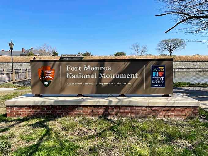 The National Monument sign welcomes you to explore freely, because the best things in Virginia don't require a fortune.