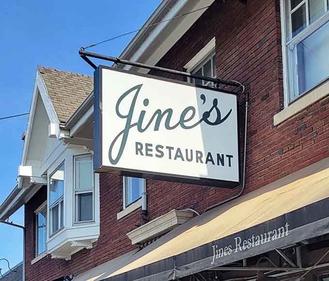 That classic signage has been guiding hungry people to hollandaise happiness for longer than you'd think.