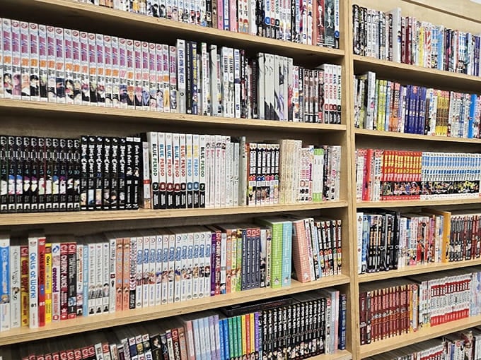 Manga volumes line up perfectly, offering complete series that won't require taking out a second mortgage to collect.