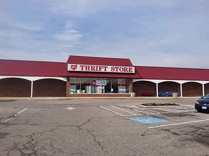The sprawling storefront with its distinctive arched entrance welcomes treasure hunters from across Columbus daily.