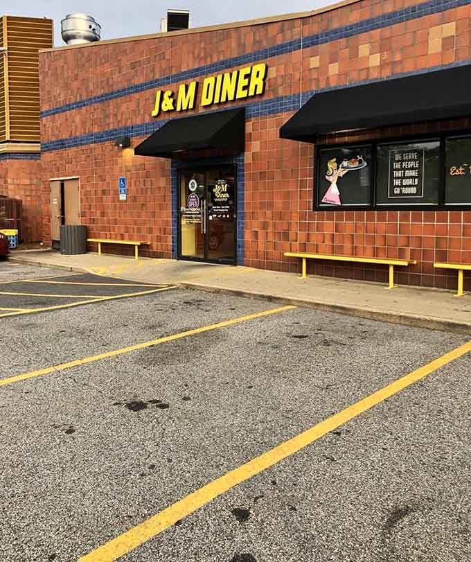 Plenty of parking means the hardest part of your visit is deciding what to order, not where to leave your car.