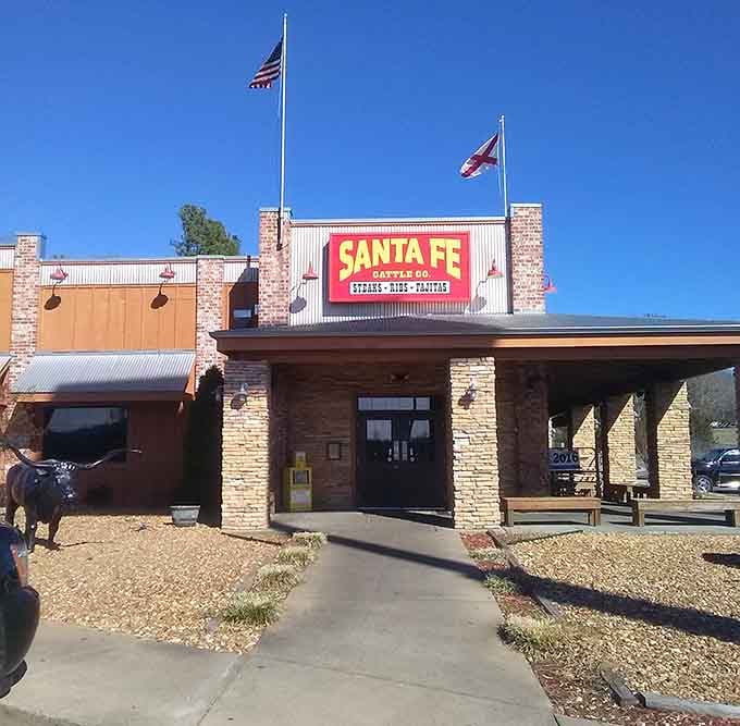 Santa Fe Cattle Company stands ready to satisfy cravings for both protein and conversation—where the steaks are hot and the welcome is warm.
