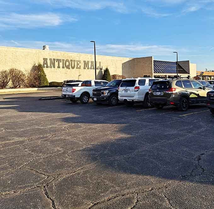 The packed parking lot proves you're not the only one who loves a good treasure hunt.