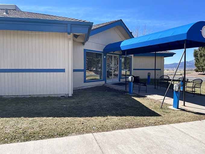 The entrance welcomes you with blue accents that match the aircraft theme perfectly, setting expectations before you even step inside.