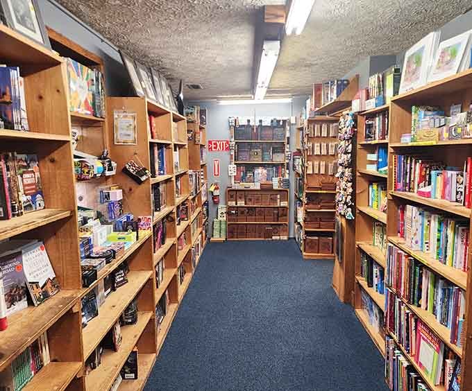 Another cozy corridor of possibilities, where serendipity and careful curation meet to empty your pockets happily.