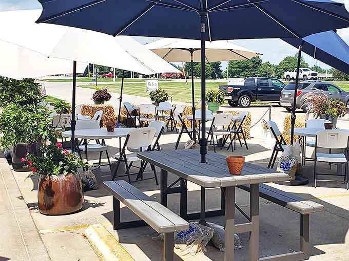 Outdoor seating for those perfect Illinois days when the only thing better than great food is enjoying it under open skies.