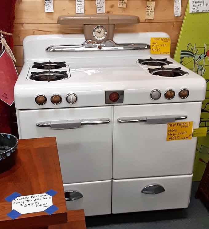 A vintage stove so pristine it looks ready to bake cookies, assuming you're brave enough to try.