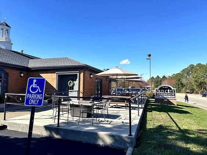 The welcoming patio at Old City Barbeque invites you to sit a spell and prepare for a smoky feast.