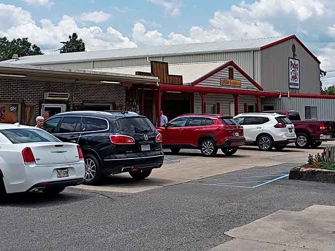 The packed parking lot tells you everything &ndash; locals know where the good stuff is hiding!