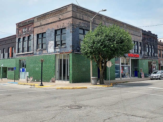 Fort Madison's downtown corner building stands as a testament to Iowa practicality&mdash;beautiful architecture that comes with reasonable property taxes.